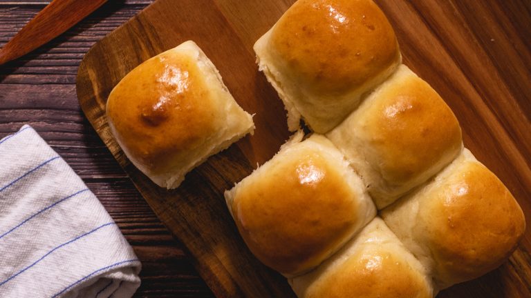 Use Store-Bought Dinner Rolls For A Quick, 3-Ingredient Savory Snack ...